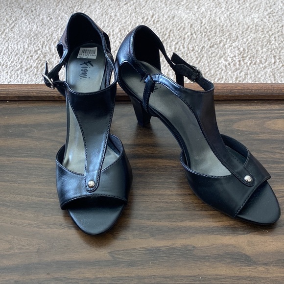FIONI Clothing | Shoes | Nwt Fioni Black 3 High Heel Dress Shoes Size 9 ...